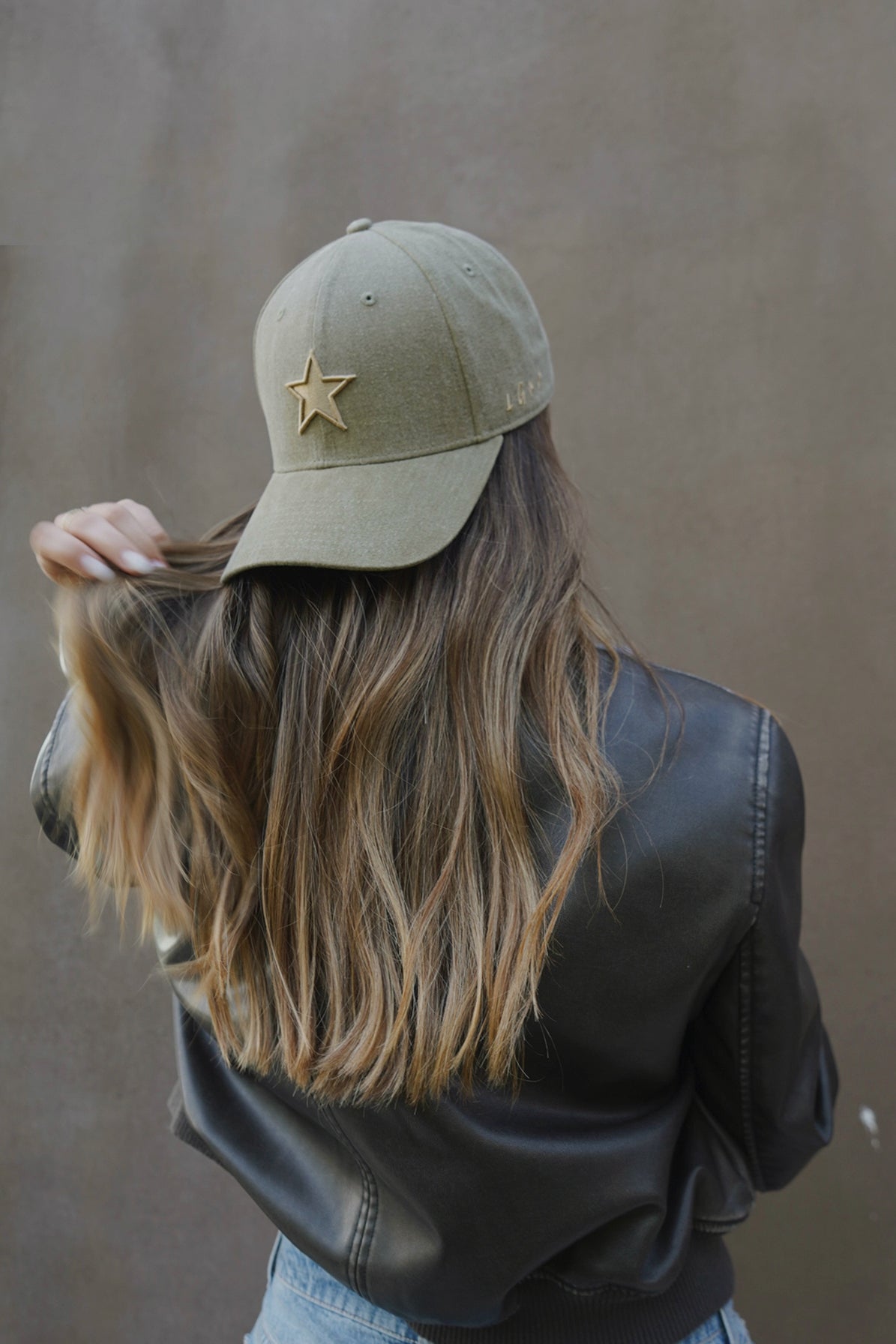 Green_Gold Star – LGND.BRAND